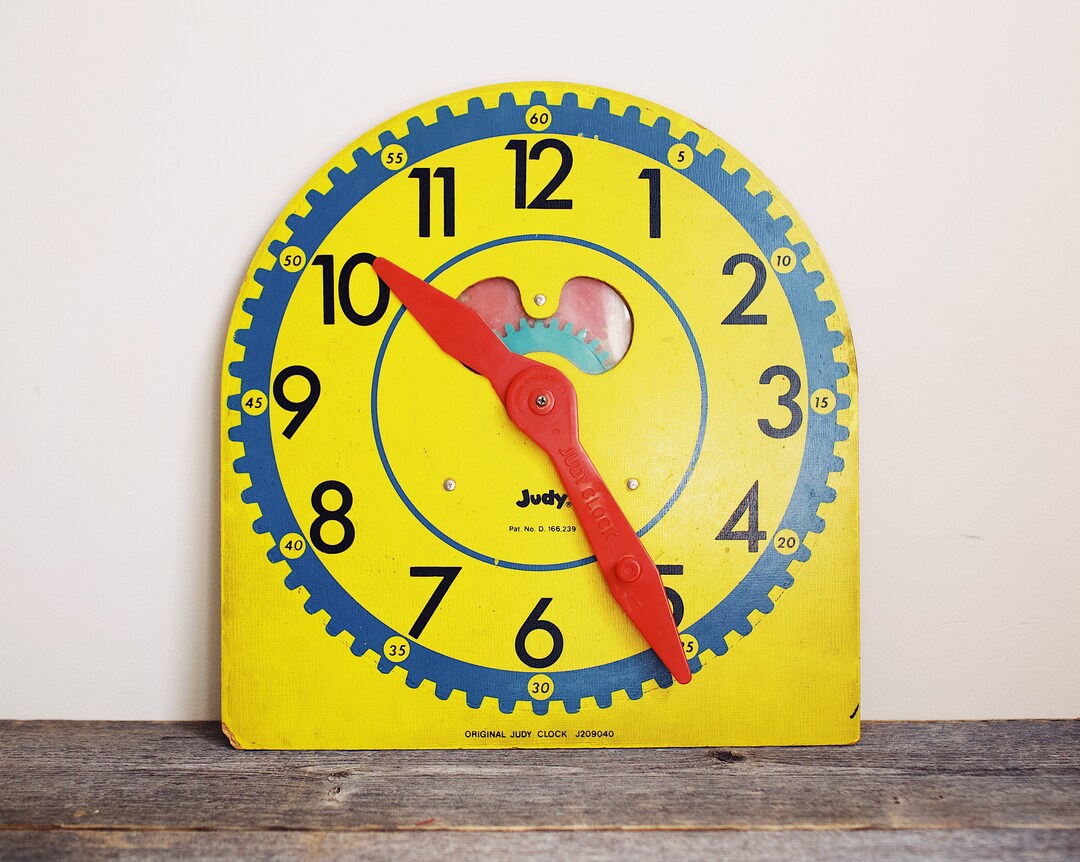 Vintage Original Judy Clock J209040 for Learning to Tell Time, Yellow ...