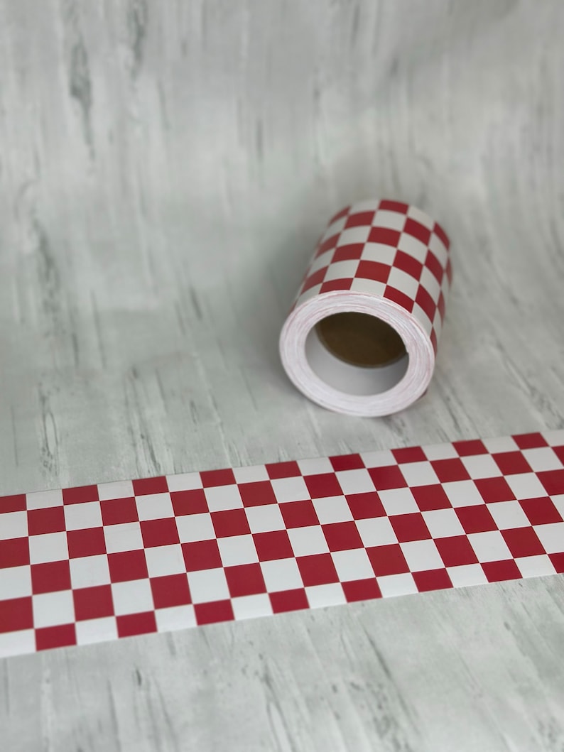 Bundle Valentine's Day Scallop Border & Retro Checkered Bulletin Board ...