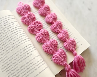 Crochet Heart Bookmark Valentines Gift - Etsy
