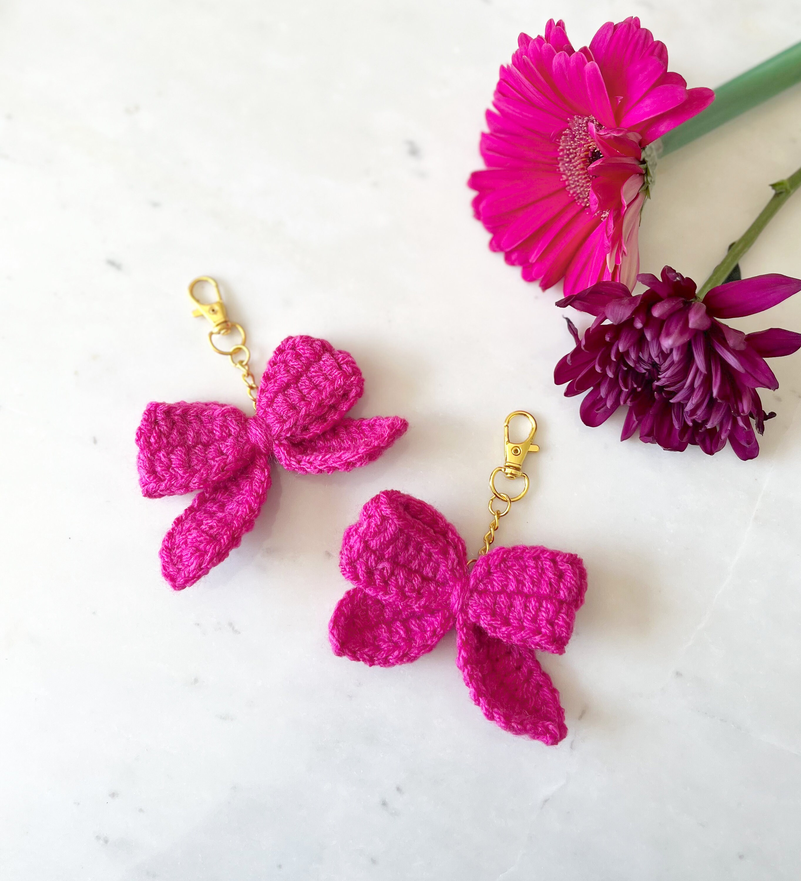 Pink Crochet Coquette Bow Keychain Bow Keychain, Gold Keychain ...
