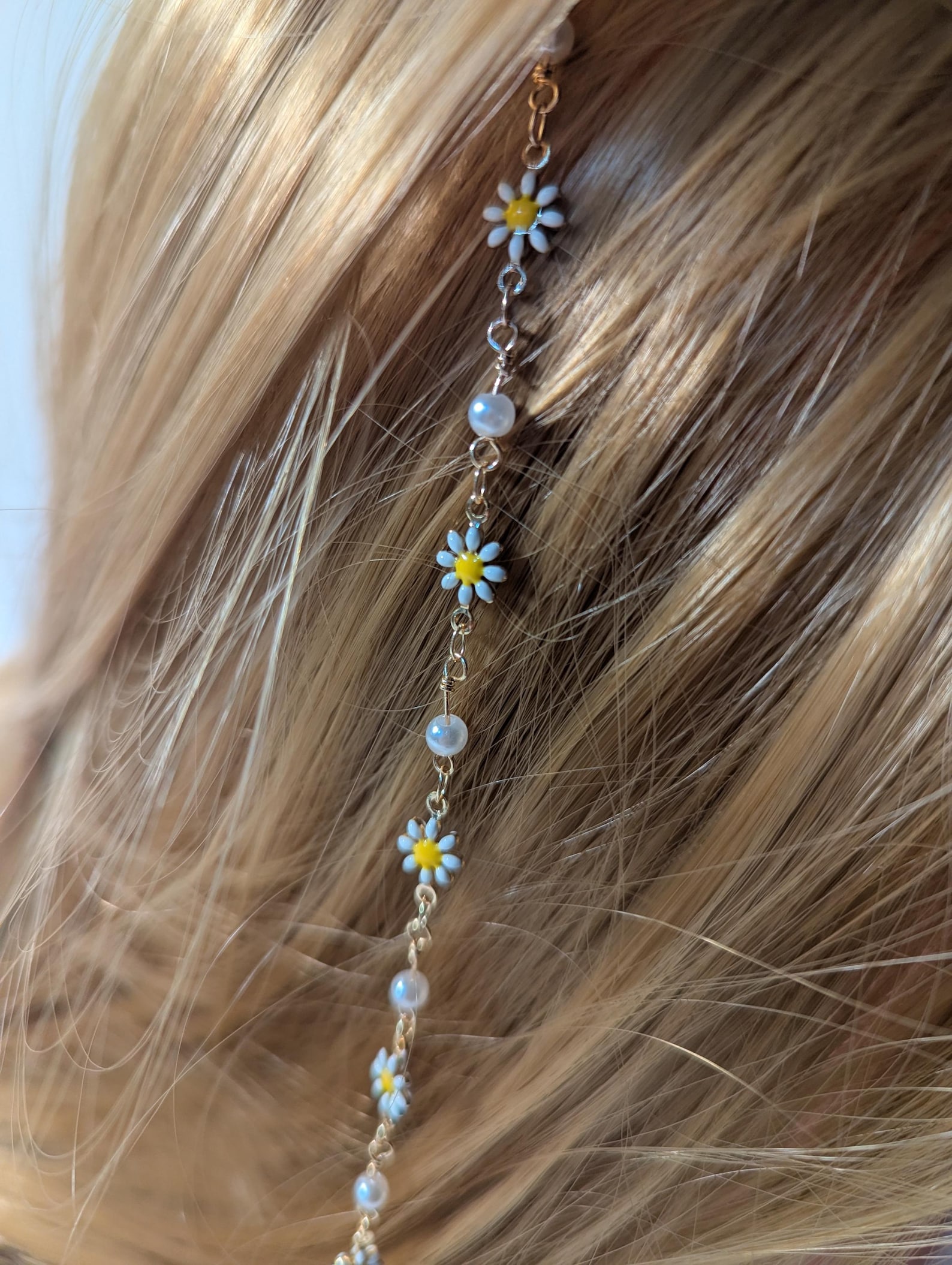 Daisy Pearl Gold Chain Clip-in Hair Extension - Cute Boho Hair Jewelry ...