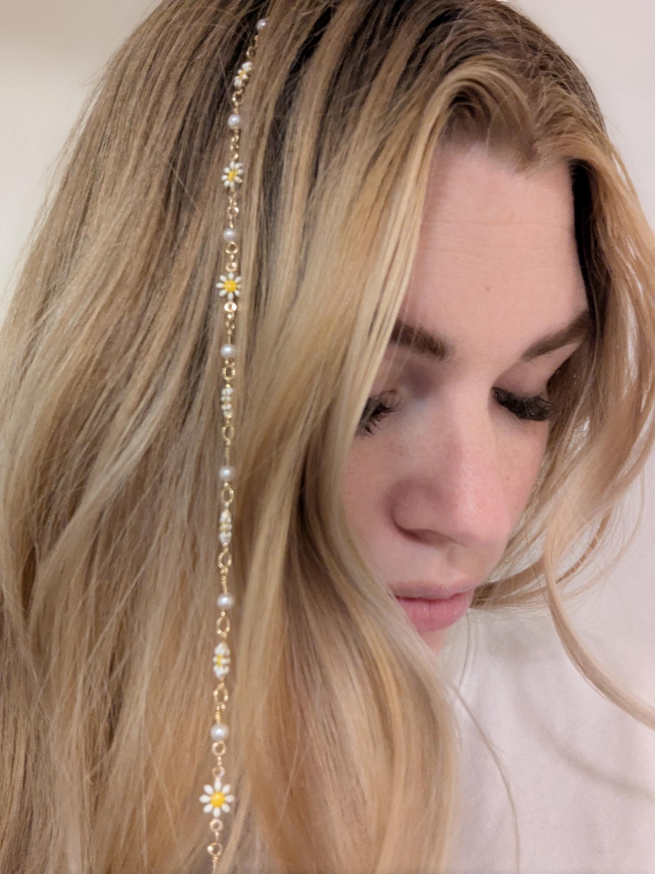 Daisy Pearl Gold Chain Clip-in Hair Extension - Cute Boho Hair Jewelry ...