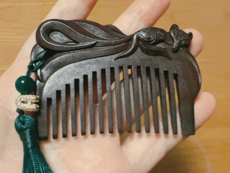 Hand-carved Wooden Fox Comb: Eco-friendly Hair Care Tool Family Natural ...