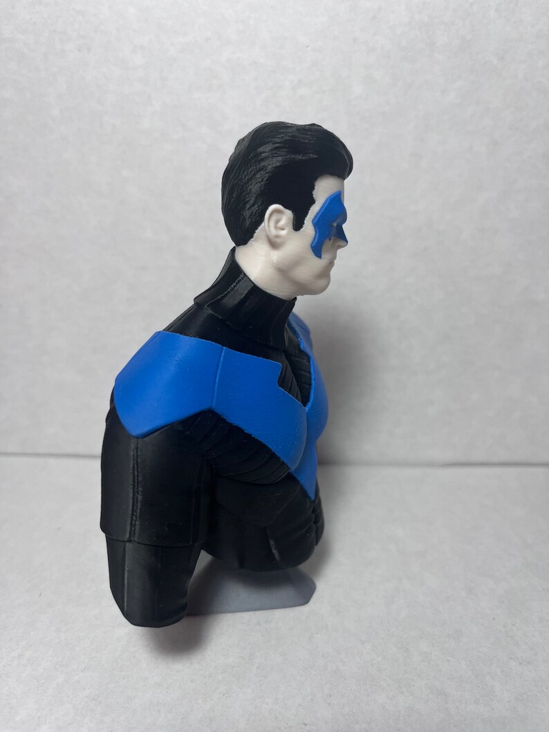 Nightwing Dick Grayson Robin 3d Printed Multicolored Bust Nightwing ...