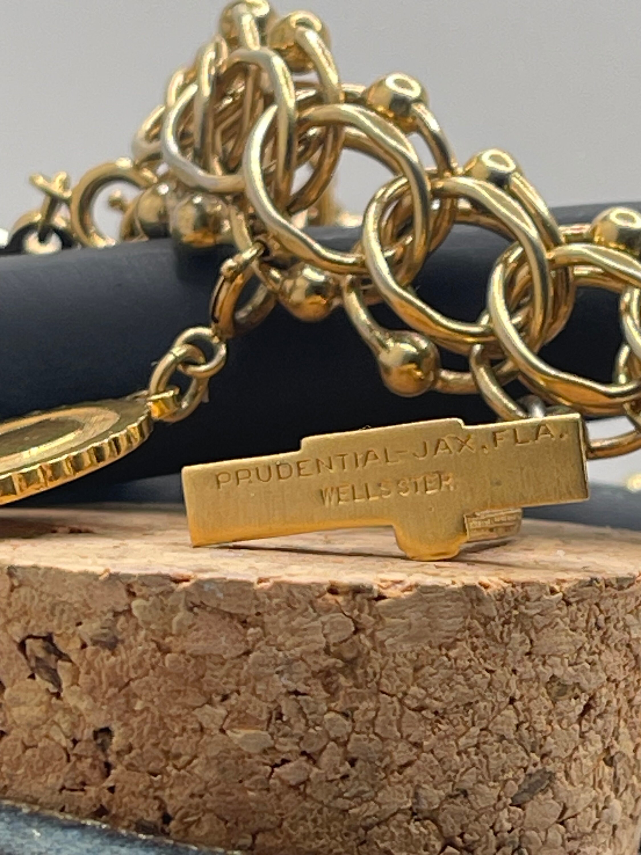 Amazing Vintage Custom Gold Charm Bracelet!! - Etsy