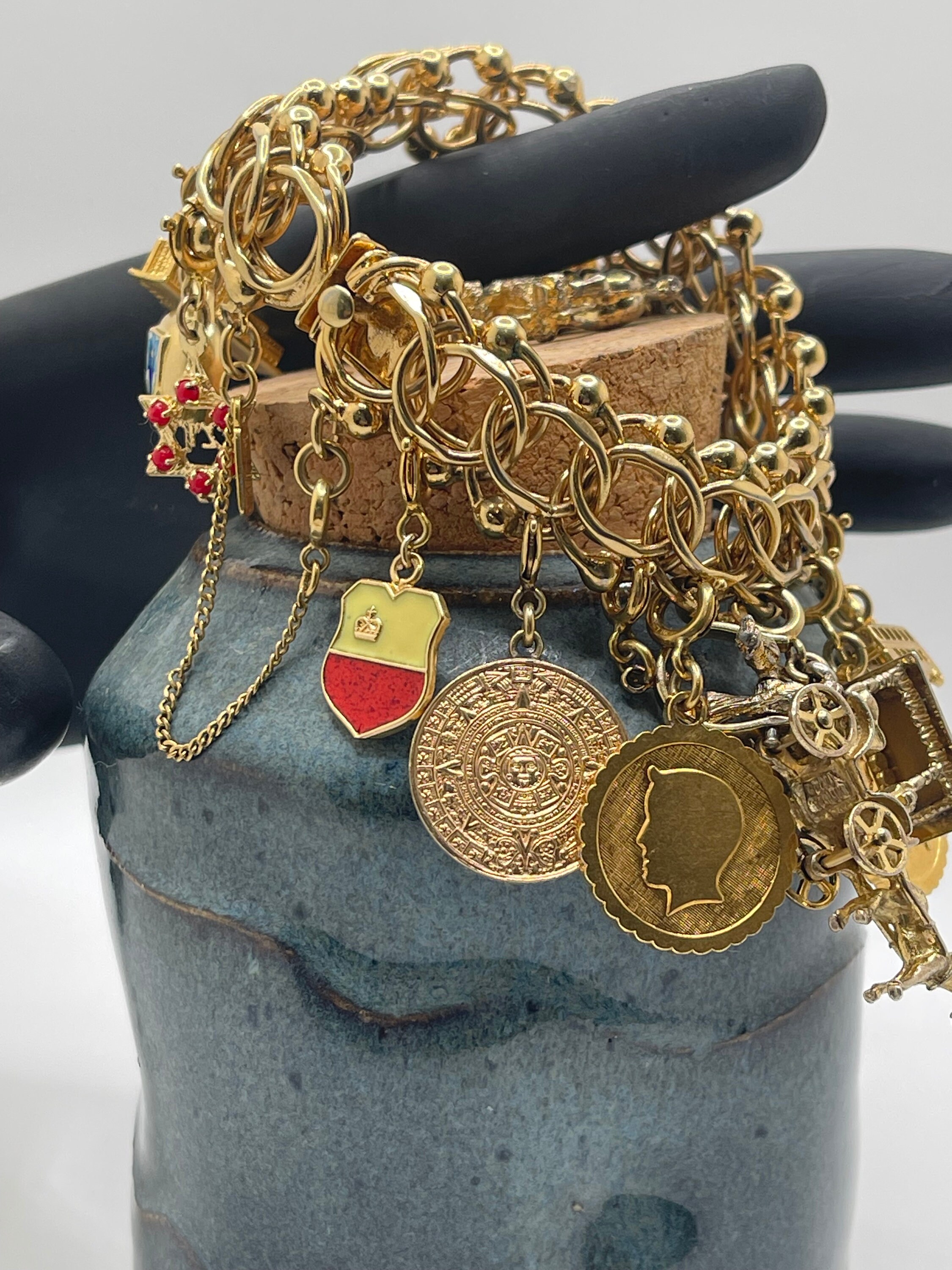 Amazing Vintage Custom Gold Charm Bracelet!! - Etsy