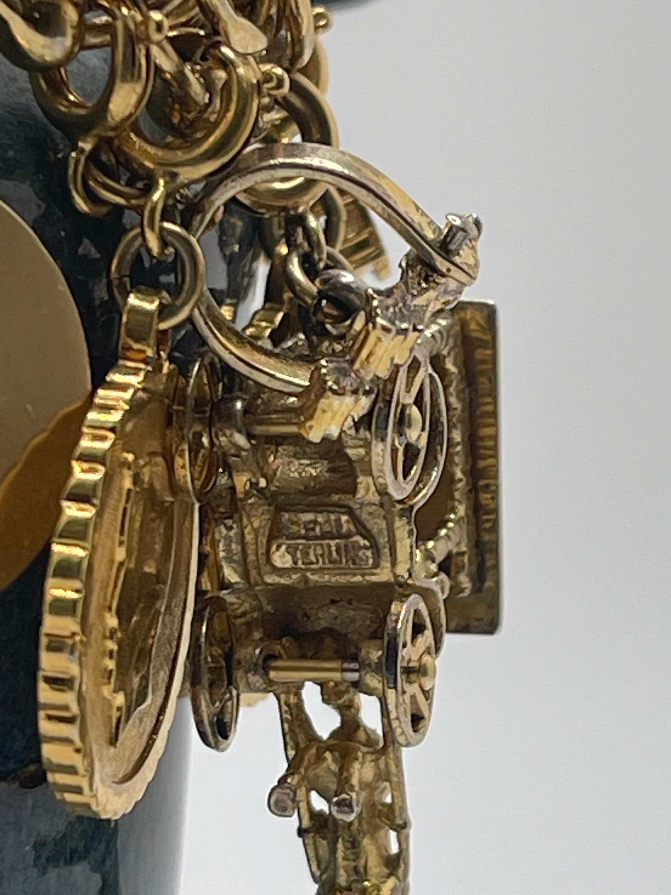 Amazing Vintage Custom Gold Charm Bracelet!! - Etsy