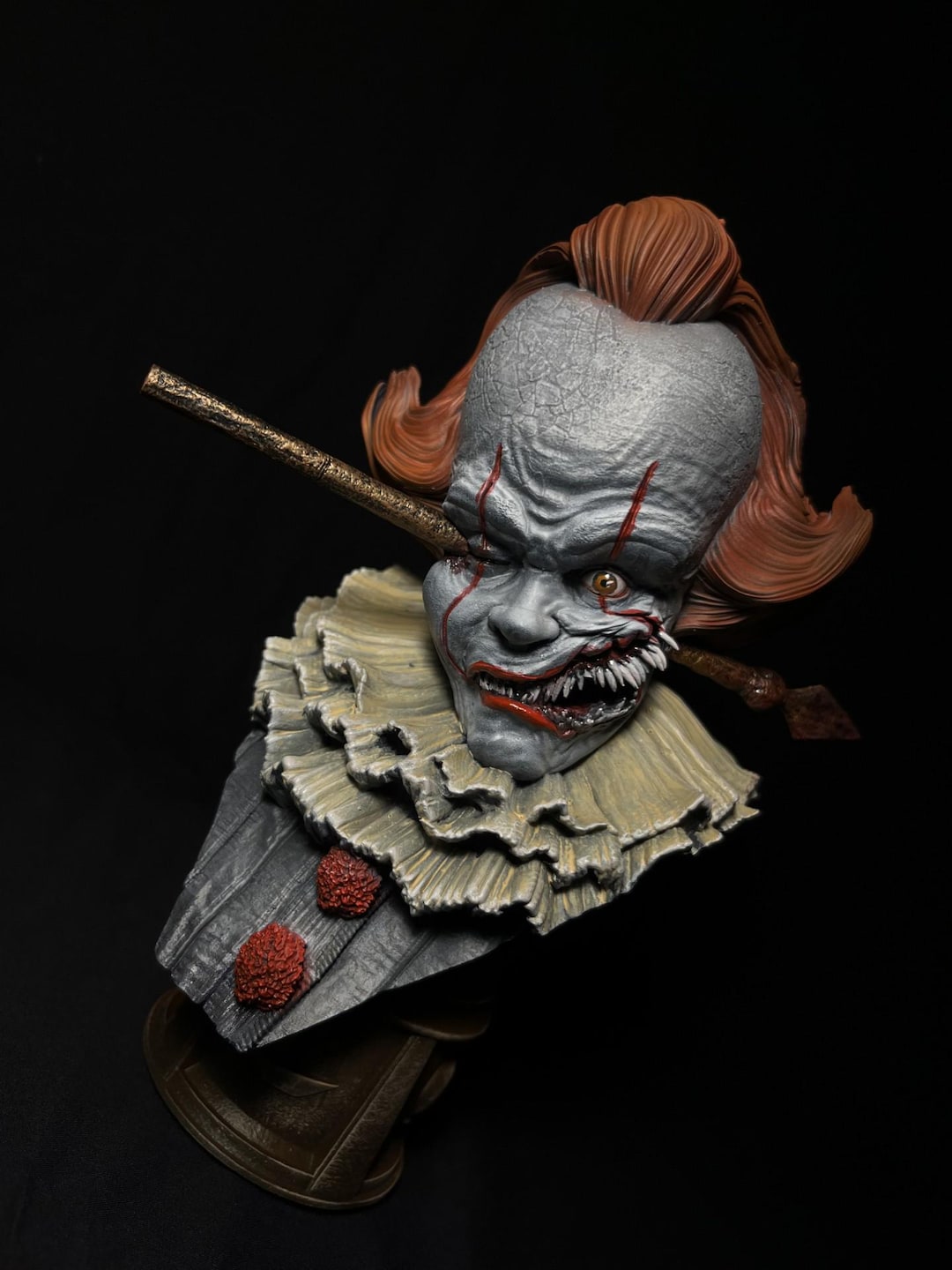Pennywise Statue -it- 22 Cm -9 Inches-bust - Etsy