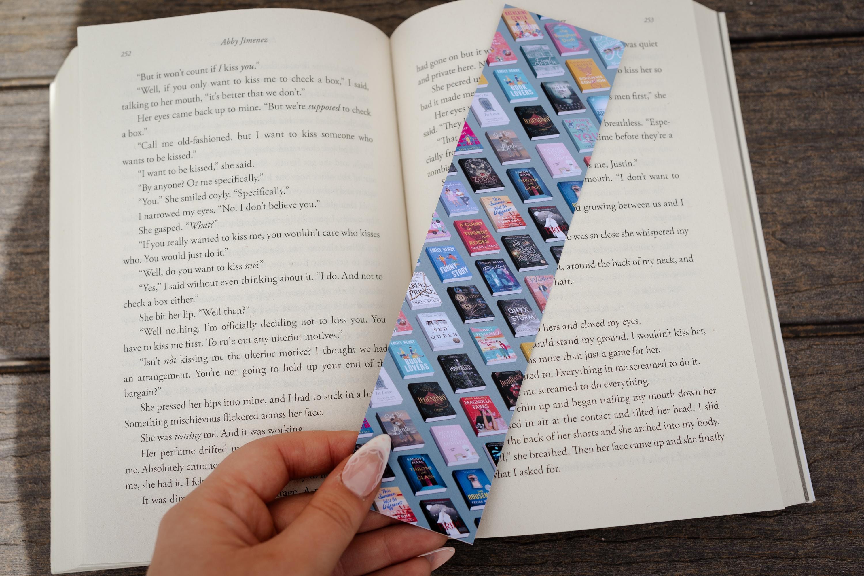 6 Editable Vision Board TBR Bookmark Canva Templates | Printable ...