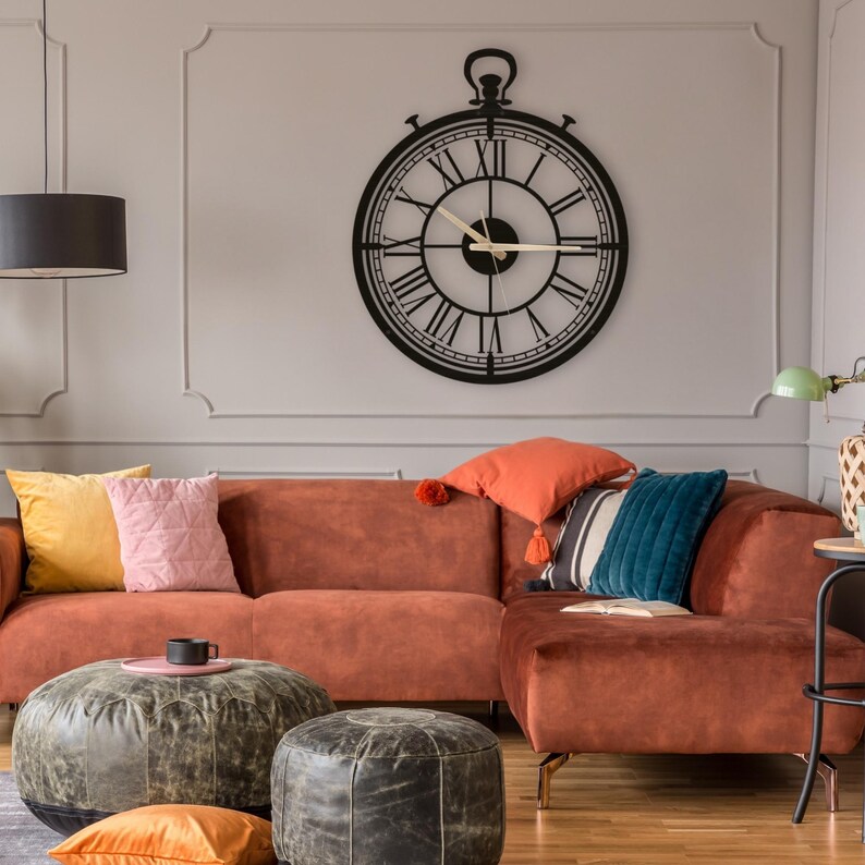 Rustic Roman Numeral Wall Clock: Large Metal Antique Style - Etsy UK