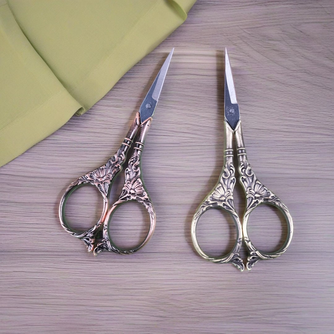 Vintage Style Antique Bronze Scissors, Embroidery Scissors, Quilting ...
