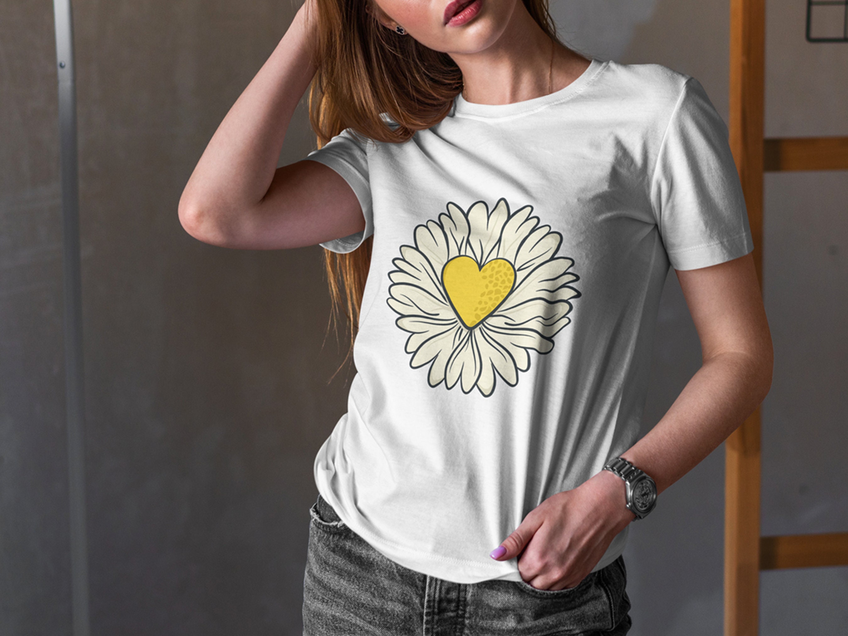 Heart Daisy SVG/PNG Files - Romantic Floral Digital Art for Crafting ...