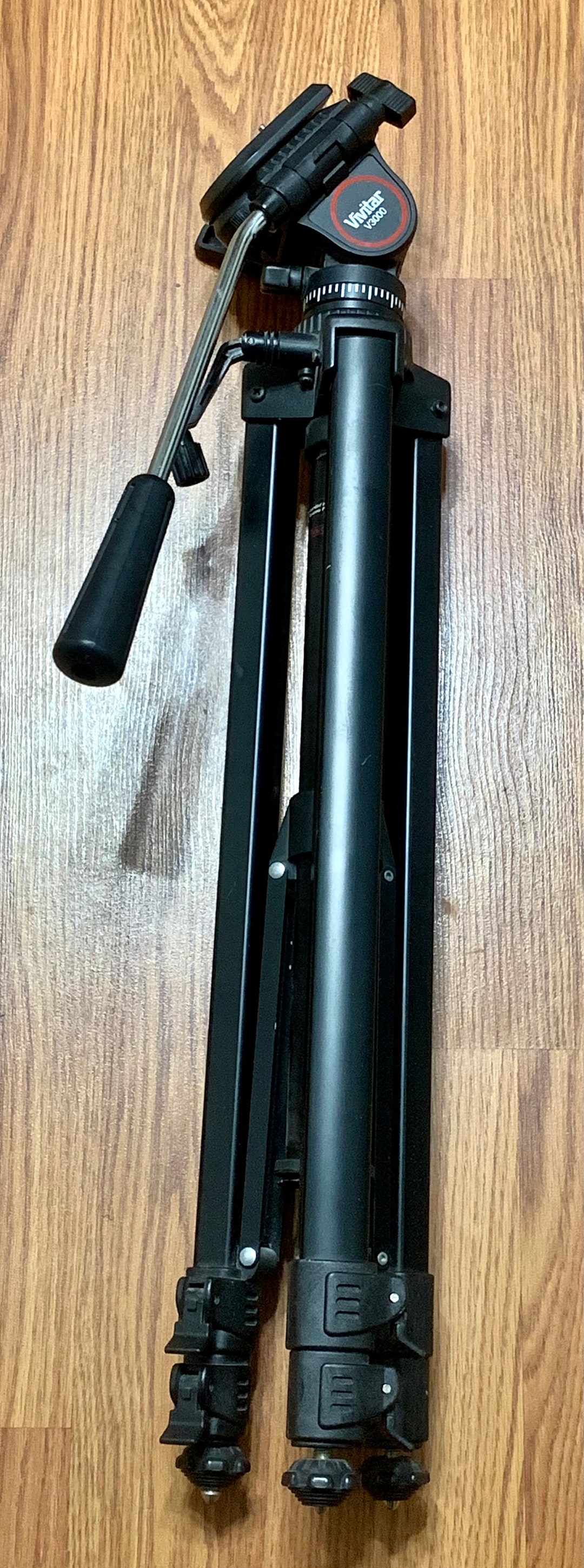 Vivitar V3000 Camcorder Camera Video Tripod 66in. Tall Bubble Level ...