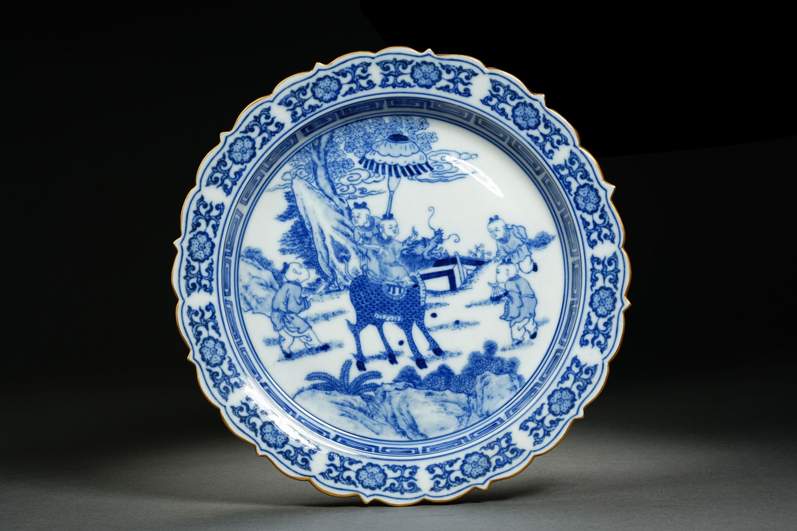 Chinese Porcelain Blue and White Figural Story Plate - Etsy