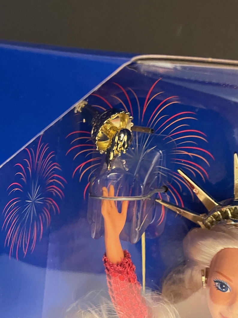 Mattel's 'statue of Liberty' Barbie American Beauties Collection NRFB ...