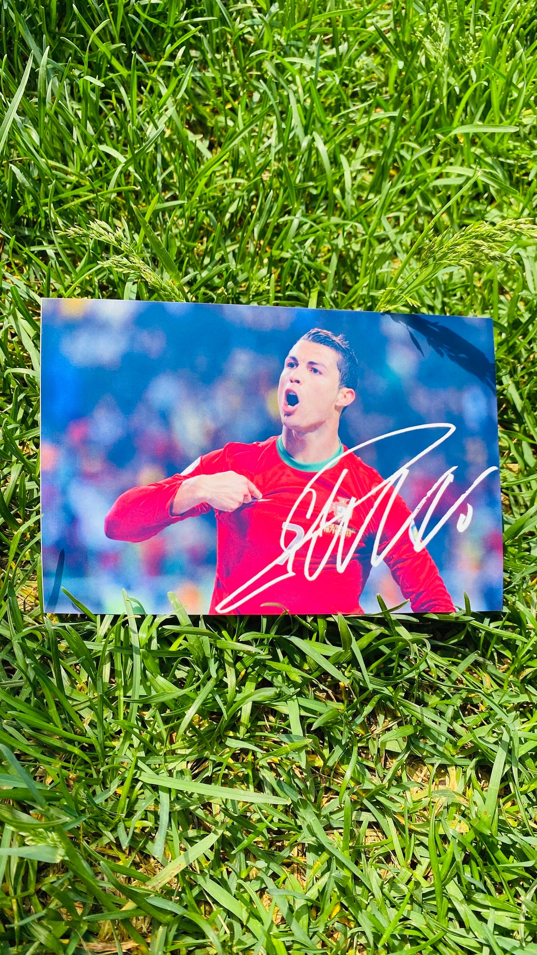 Cristiano Ronaldo Autograph Artistic Display for Home Decor and Gift ...