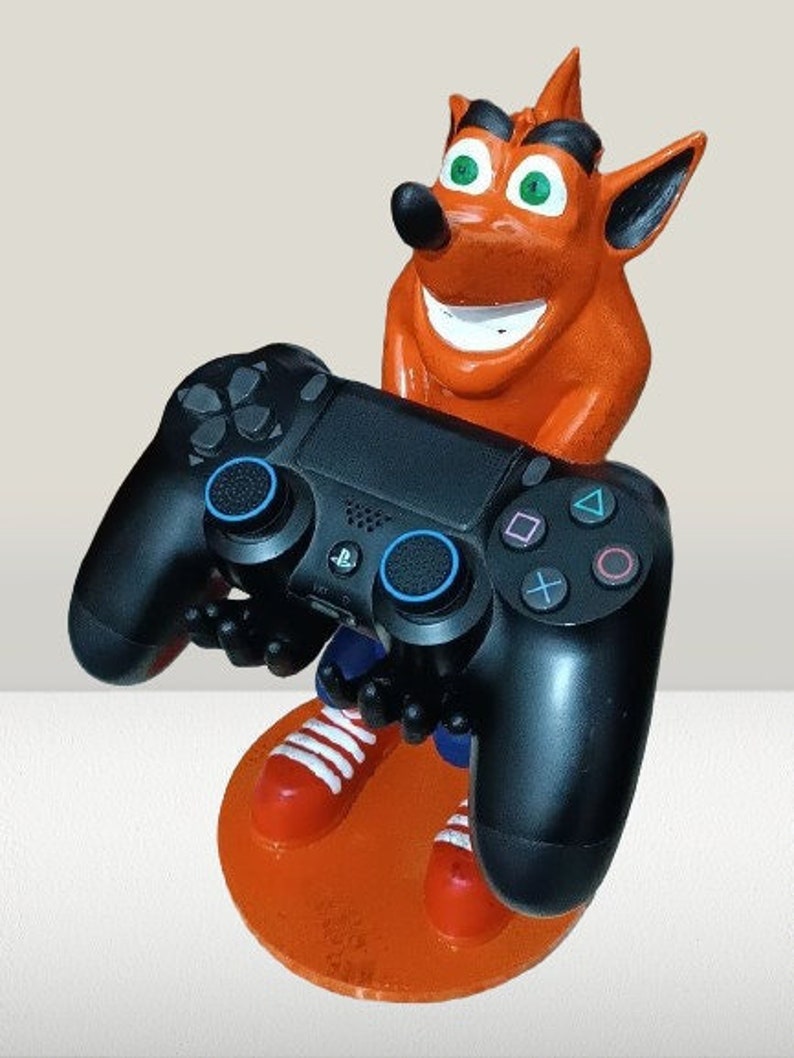 Crash Bandicoot Phone & Controller Holder - Etsy
