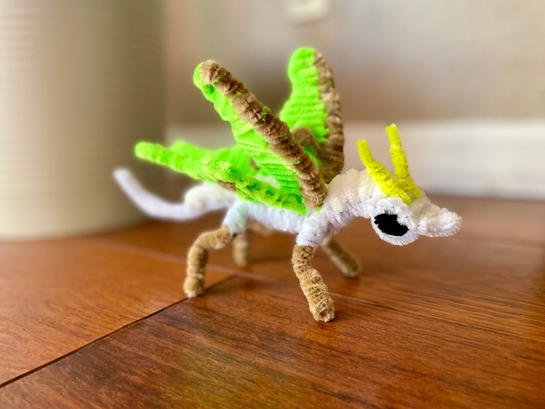 Luna Moth Dragon Pipe Cleaner - Etsy