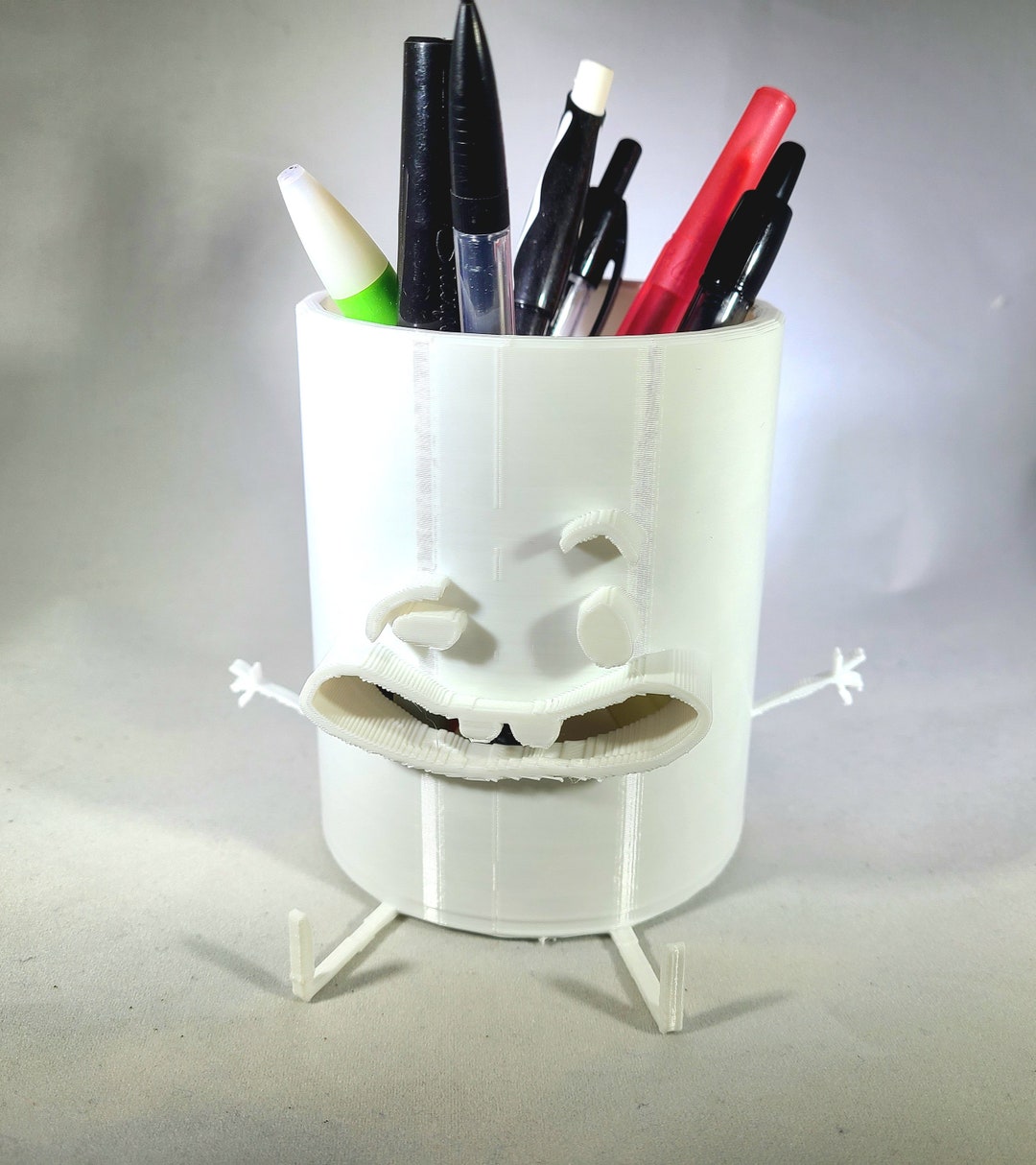 Smiley Face Office Pencil and Pen Holder 3D Printed Desk Toy Decoration ...
