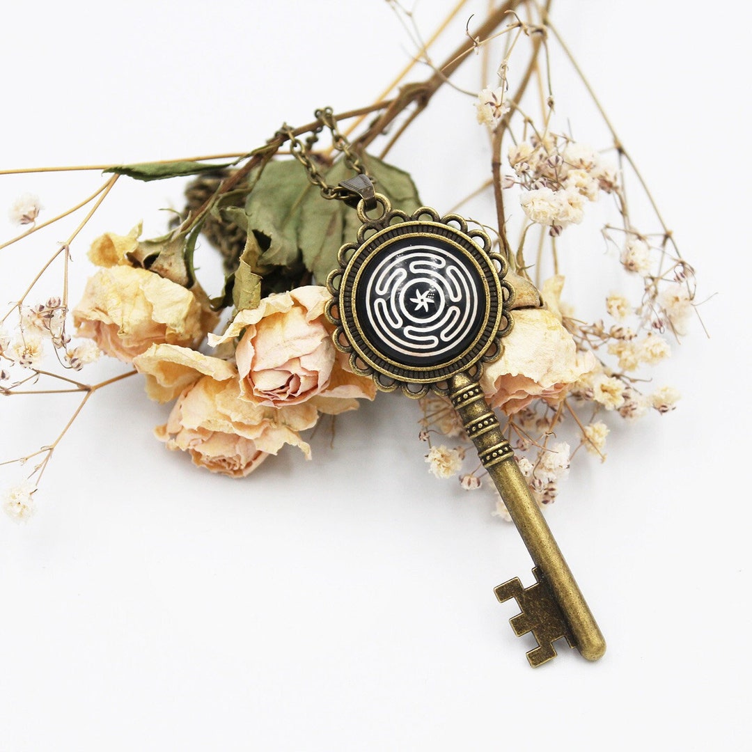 Wheel of Hekate Key Pendant Necklace, Hecate Witchcraft, Triple Moon ...