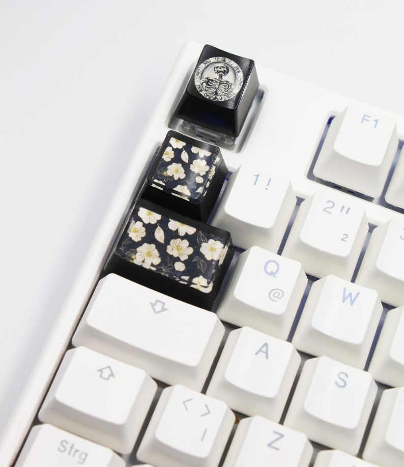 Handmade Memento Mori Skull Keycap, Skeleton Keycap, Artisan Gift, OEM ...