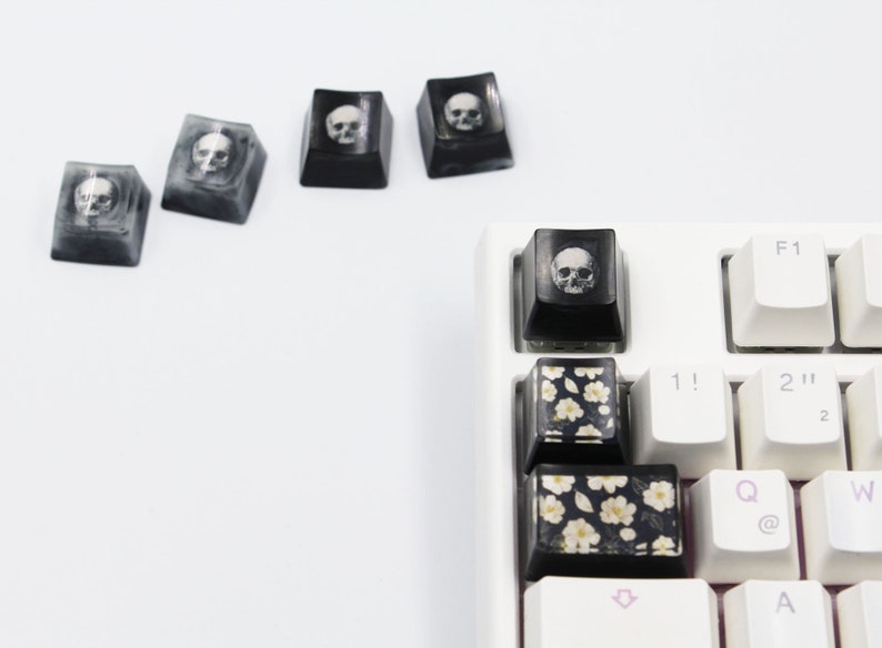 Handmade Memento Mori Skull Keycap, Skeleton Keycap, Artisan Gift, OEM ...