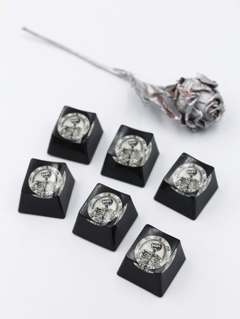 Handmade Memento Mori Skull Keycap, Skeleton Keycap, Artisan Gift, OEM ...