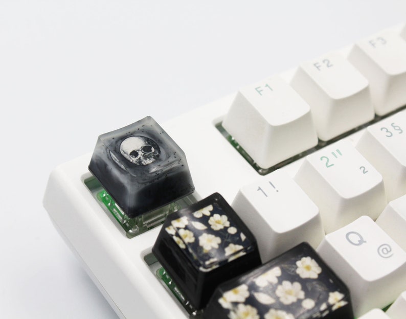 Handmade Memento Mori Skull Keycap, Skeleton Keycap, Artisan Gift, OEM ...