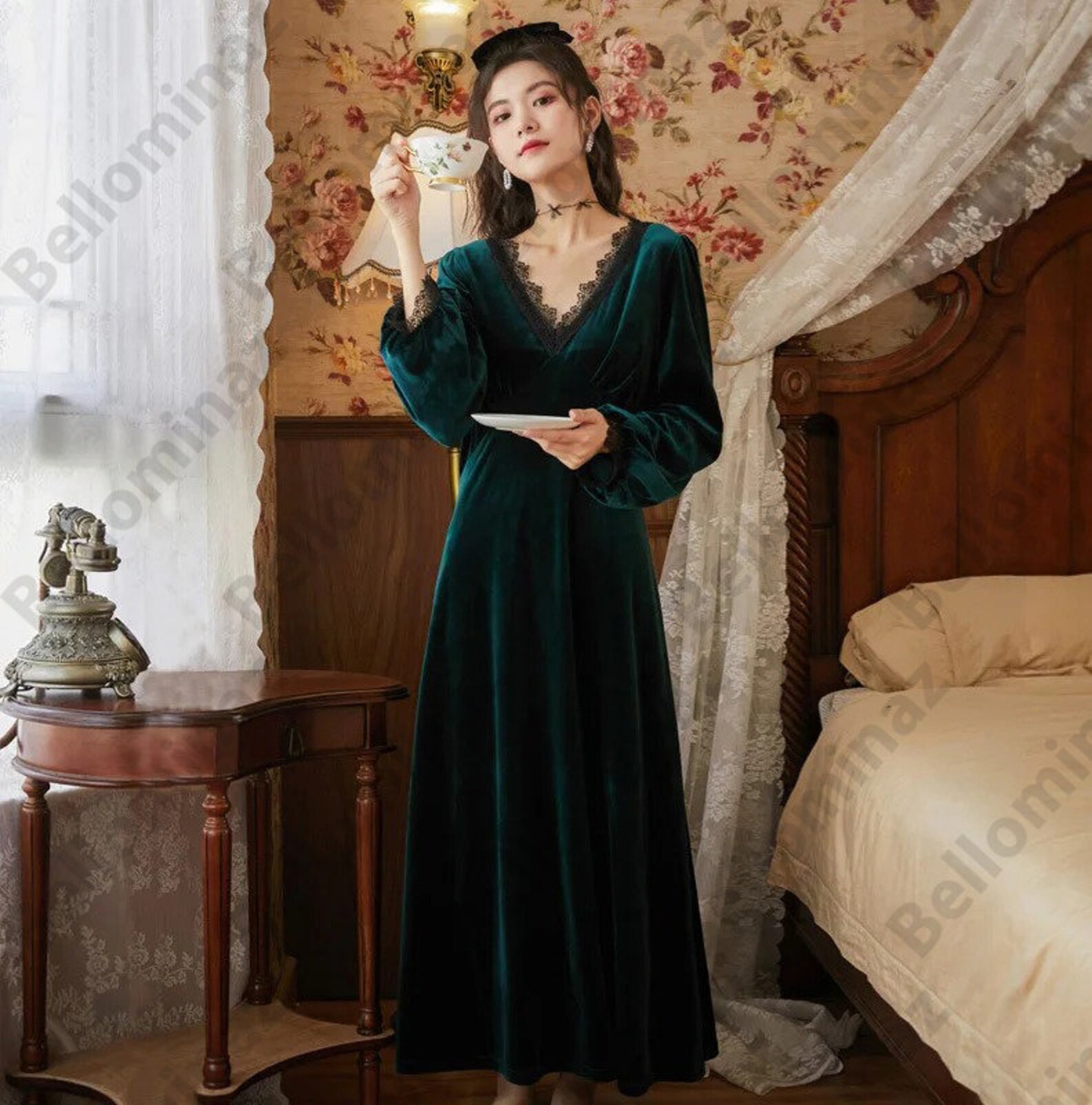 Velvet Victorian Nightgowns Women Winter Warm Long Sleeve Robe Peignoir ...