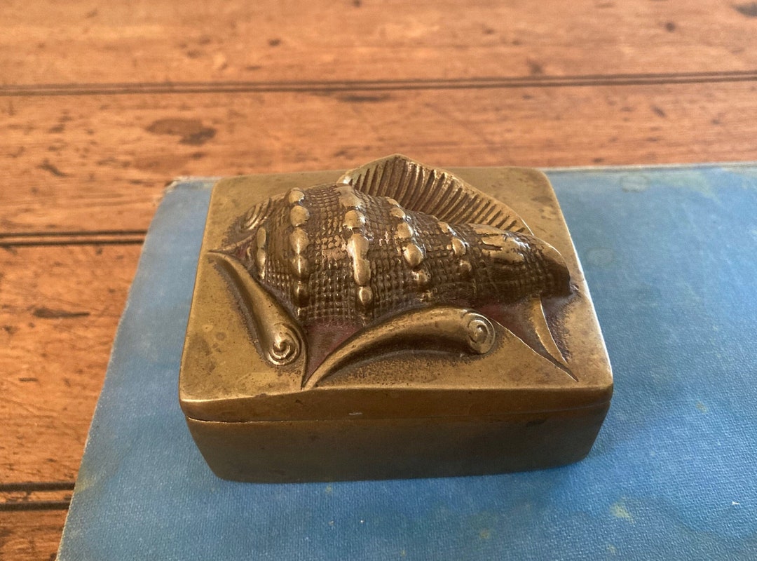 Brass Seashell Jewelry Box. Seashell Trinket Box. Vintage Ocean Decor ...
