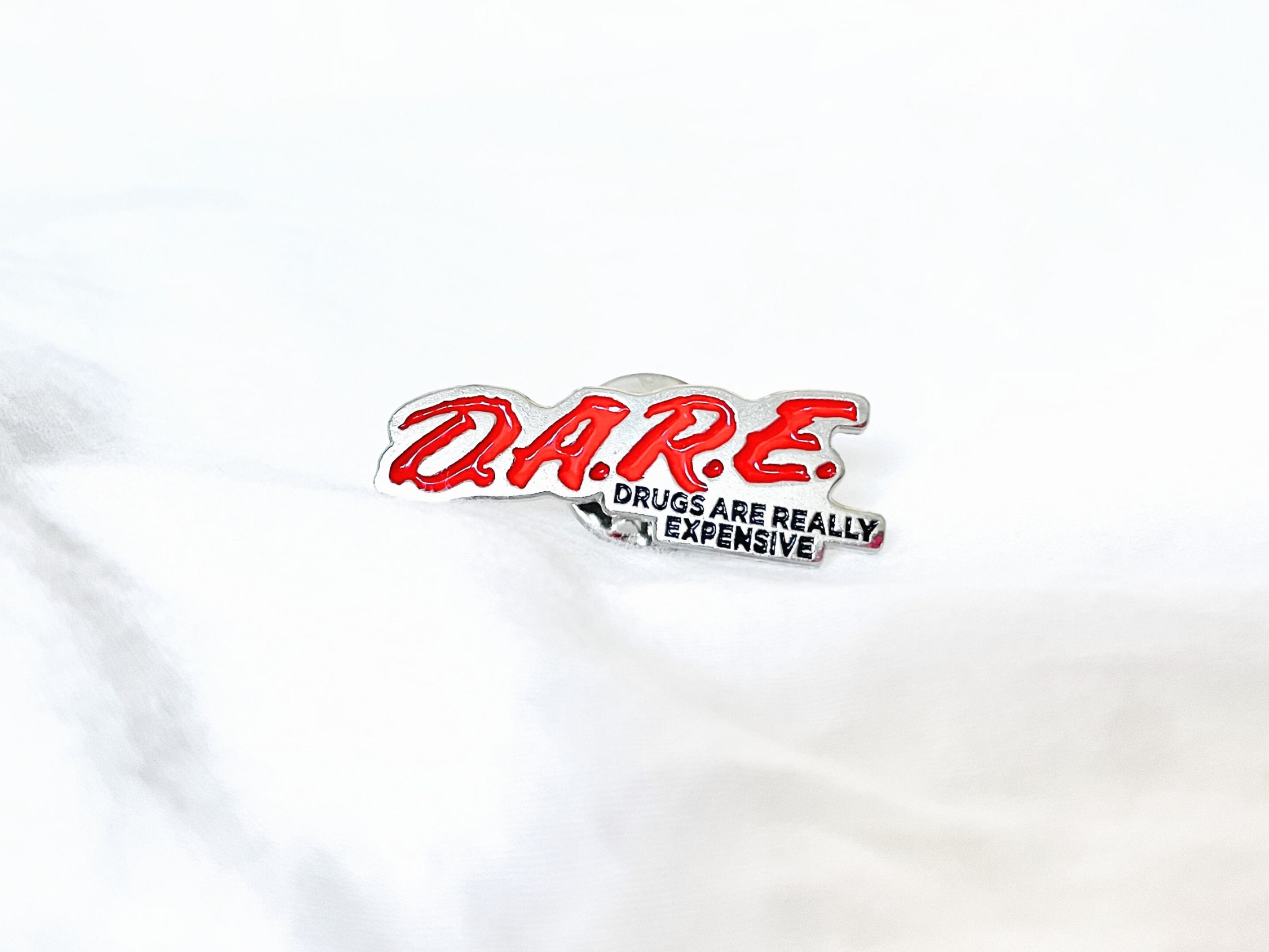 Pin Dare Clan Logo