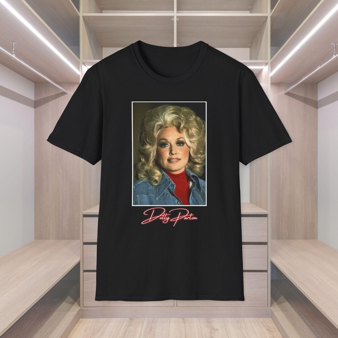 Dolly Parton Red Glam Photo Unisex T-shirt, Dolly Parton Jolene Shirt ...