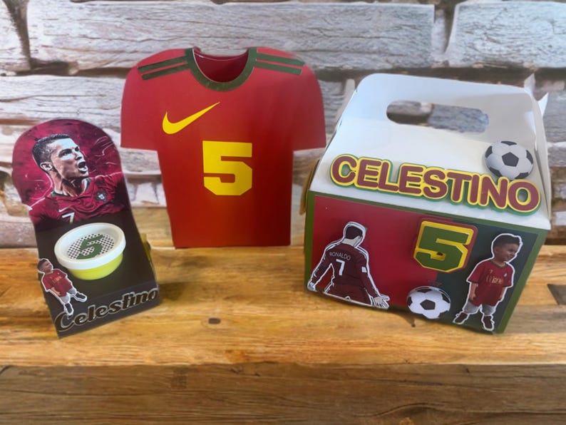 Cristiano Ronaldo Party Favors, Playdoh 1 Oz, Gable Boxes, Jersey Box ...