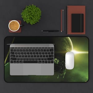 Aliens Art. Inspired Mouse Pad Desk Mat, Gamer Birthday Gift, Christmas ...