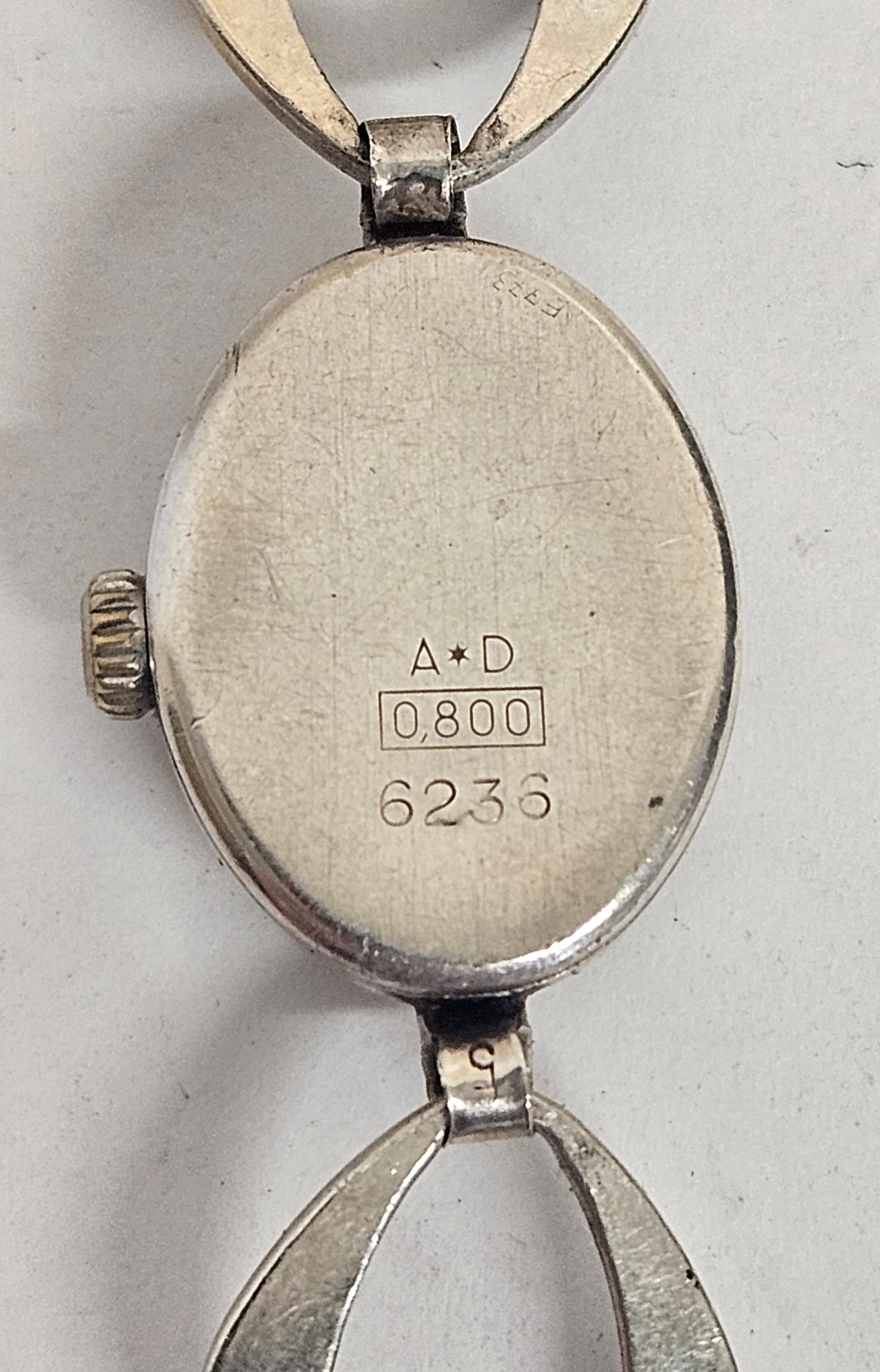 Ultra Rare Vintage 1970s Avia 17 Jewels Incabloc Mechanical Wind up ...