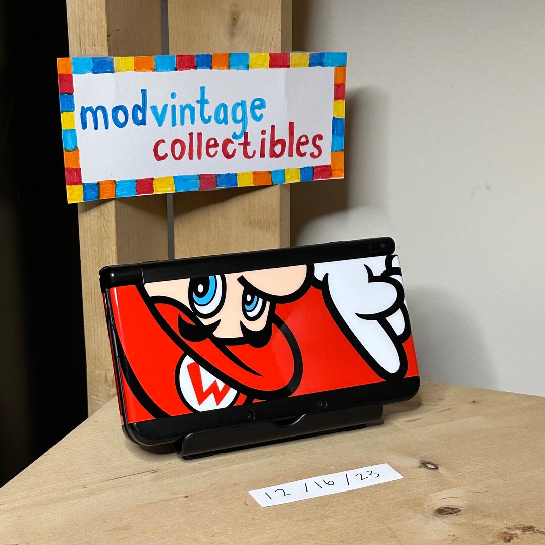 Modded 128GB New 3DS. All Pokemon Games, PKSM, Mario, Zelda, Kirby 2000 ...