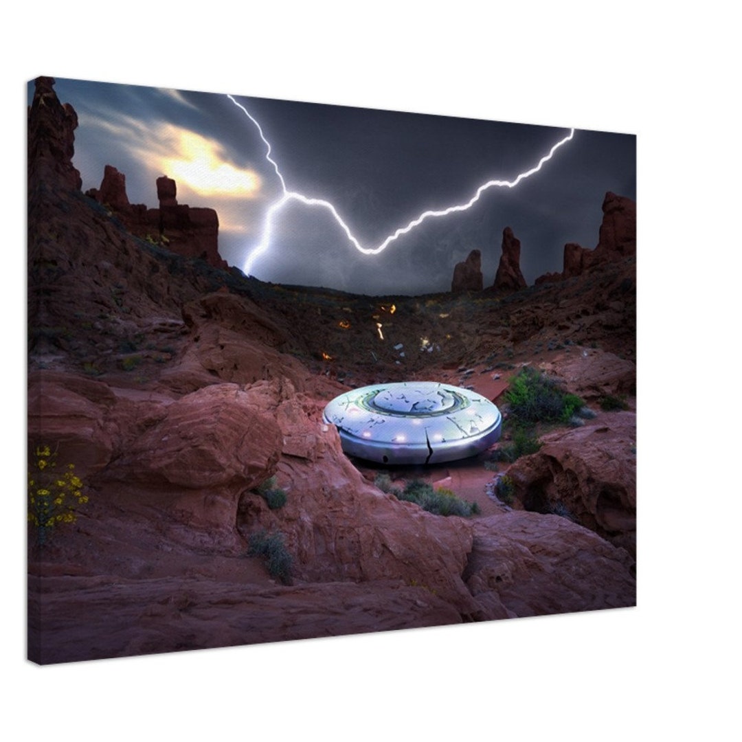 Desert Storm UFO Crash - Canvas Print - Etsy