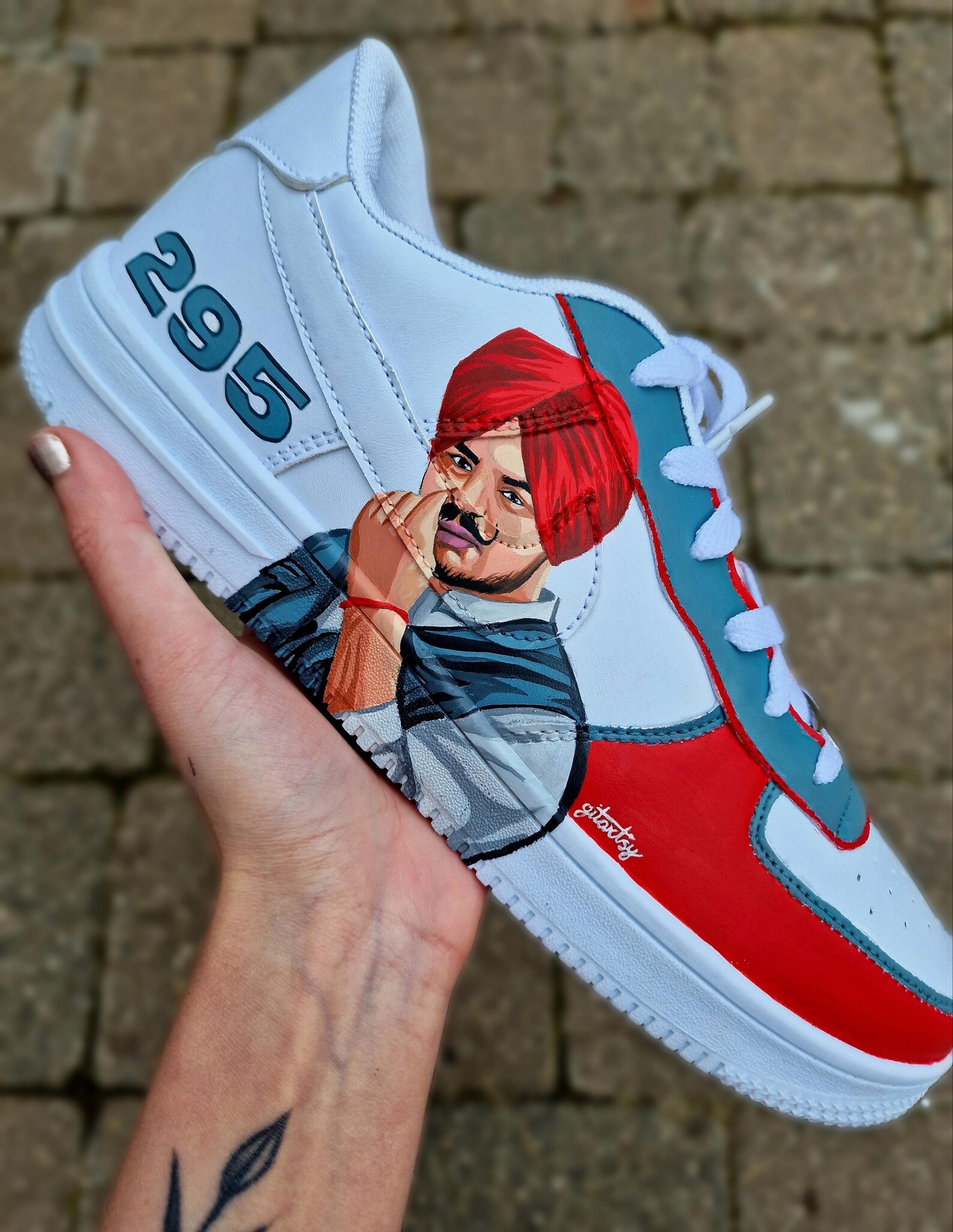 Custom Punjabi Singer Tribute Shoes – Hand-painted Sidhu Moosewala ...