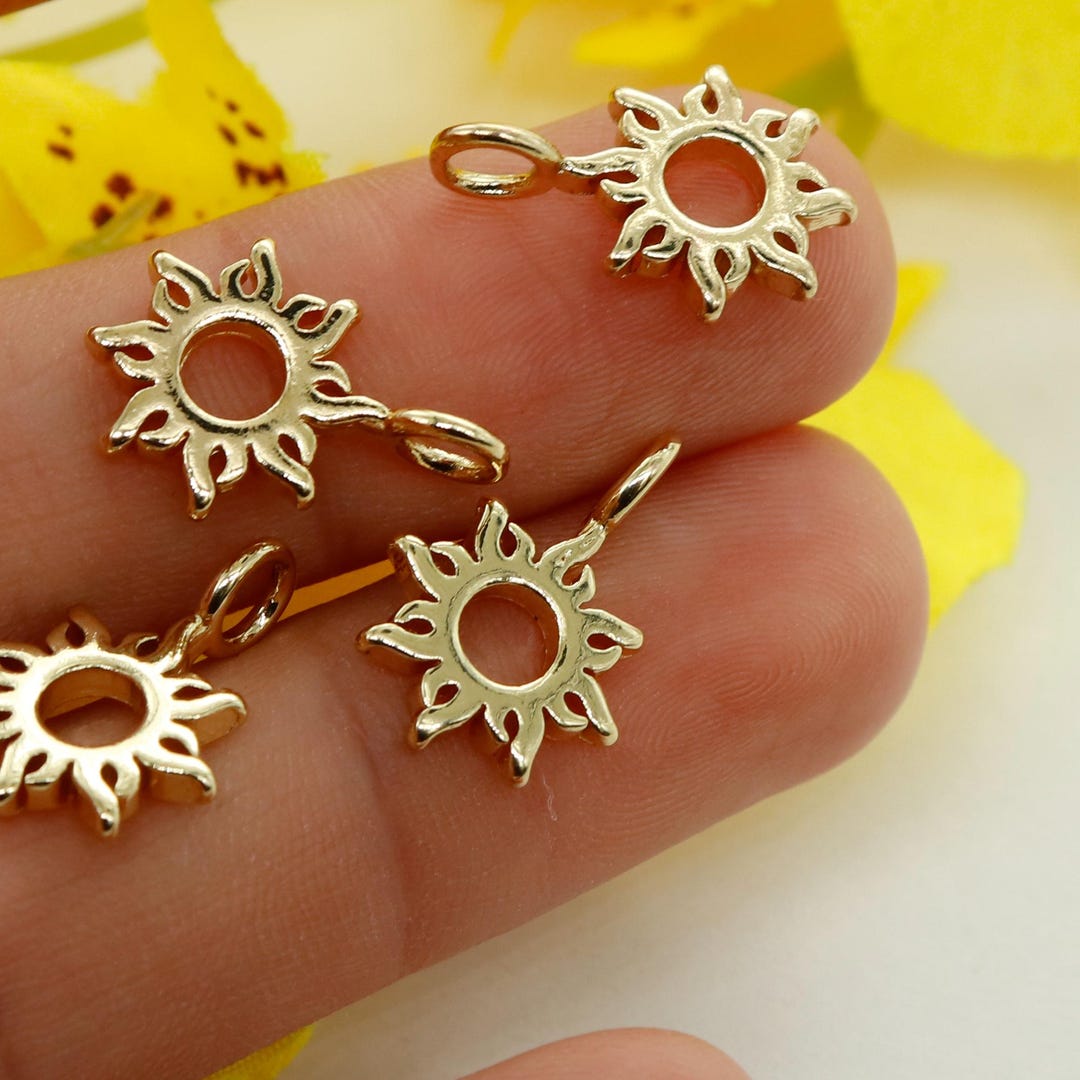 Shining Golden Sun Ray Pendant, Personalized Fashion Jewelry Accessory ...