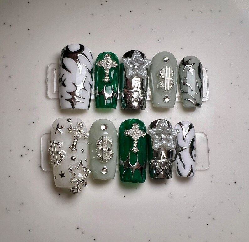 Le Sserafim Yunjin Easy Press on Nails Le Sserafim Recreation Nails Le ...