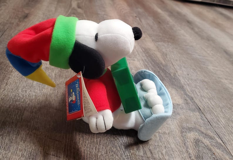 Whitman's Chocolates 7 Inch Snoopy Plush on Snowboard - Etsy