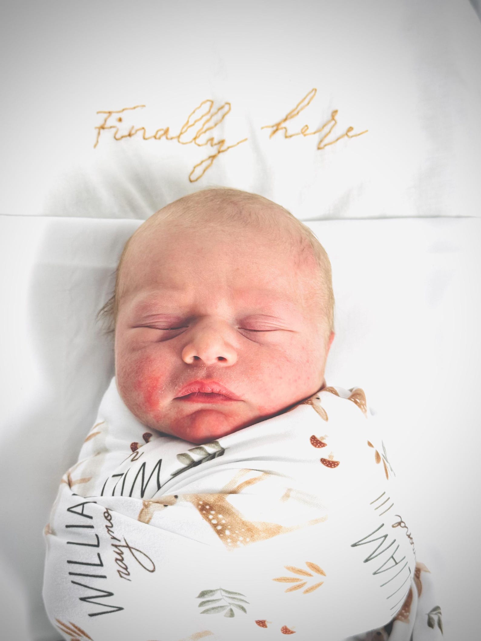 Hand Embroidered Bassinet Sheet, Personalized Bassinet Sheet, Custom ...