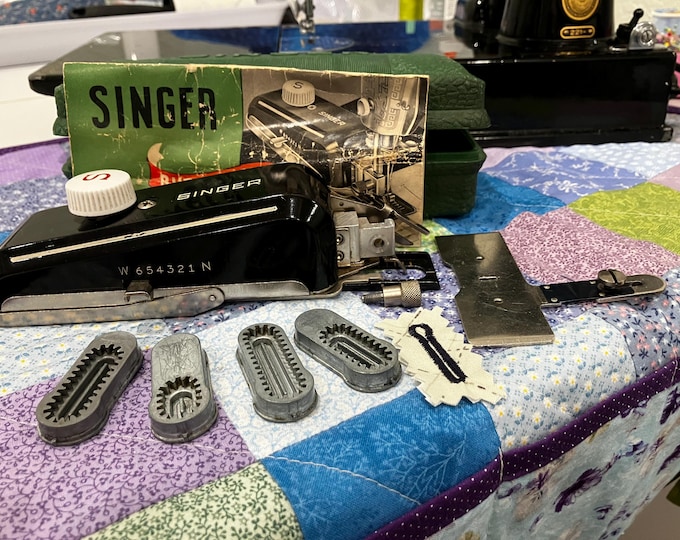 Vintage Tested and Working Singer Buttonholer Attachment Low Shank With ...