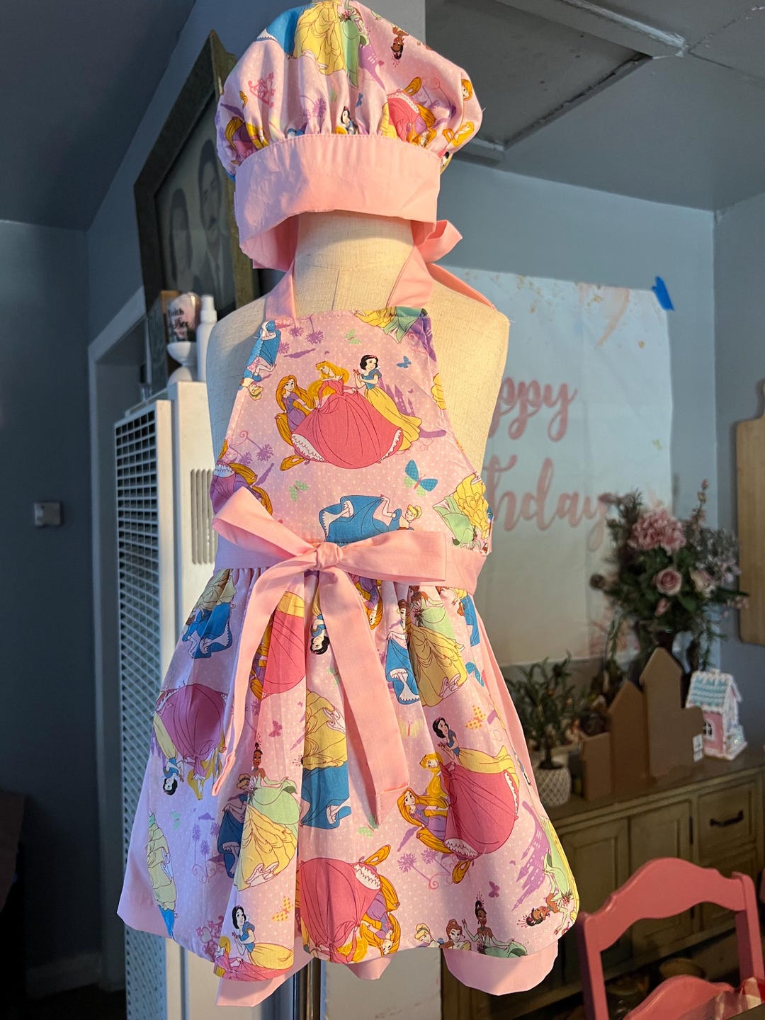 Disney Princess Apron, Waistline Apron, Front Cover, Kitchen Apron ...