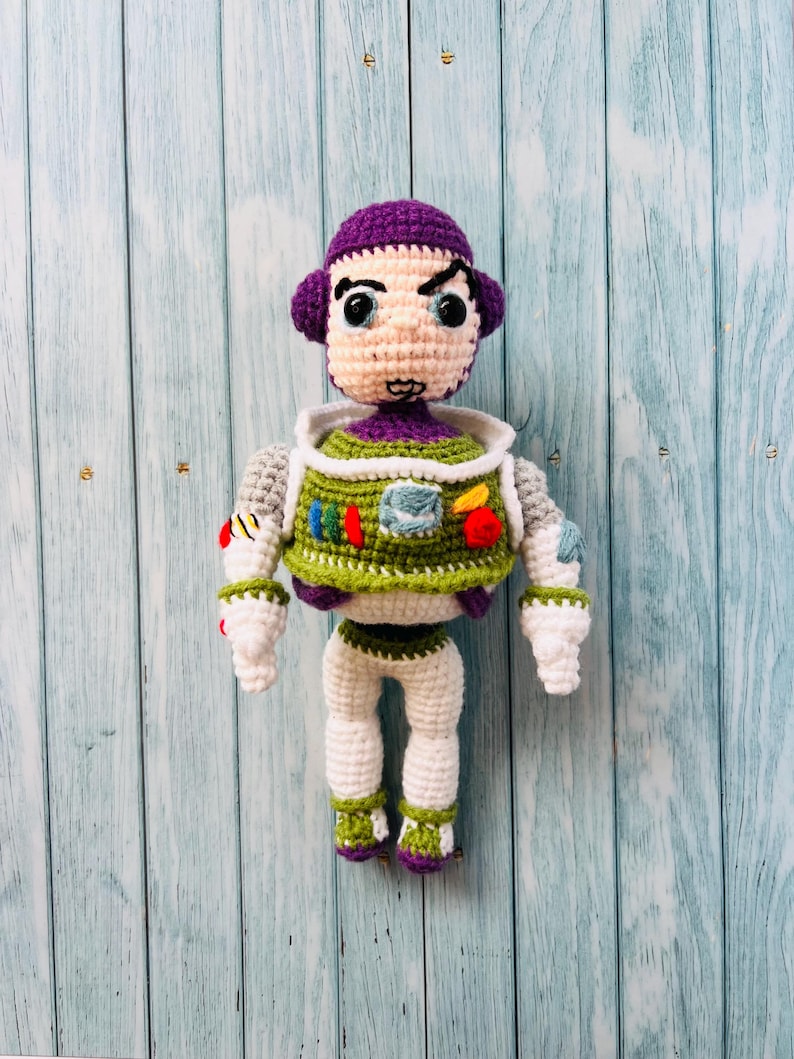 Buzz Character Crochet PDF Pattern - Etsy