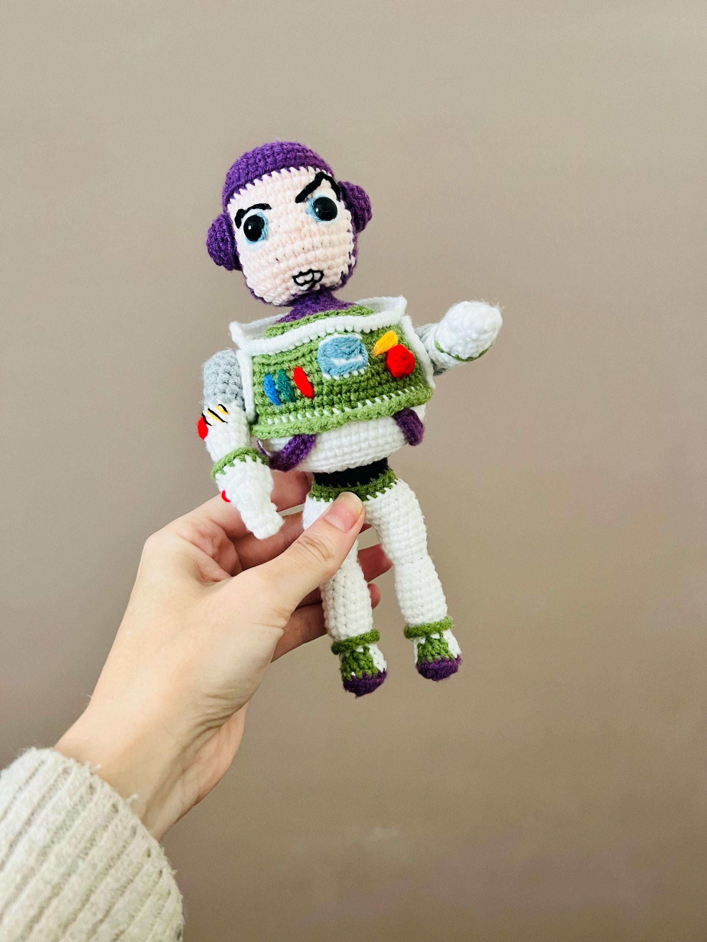 Buzz Character Crochet PDF Pattern - Etsy