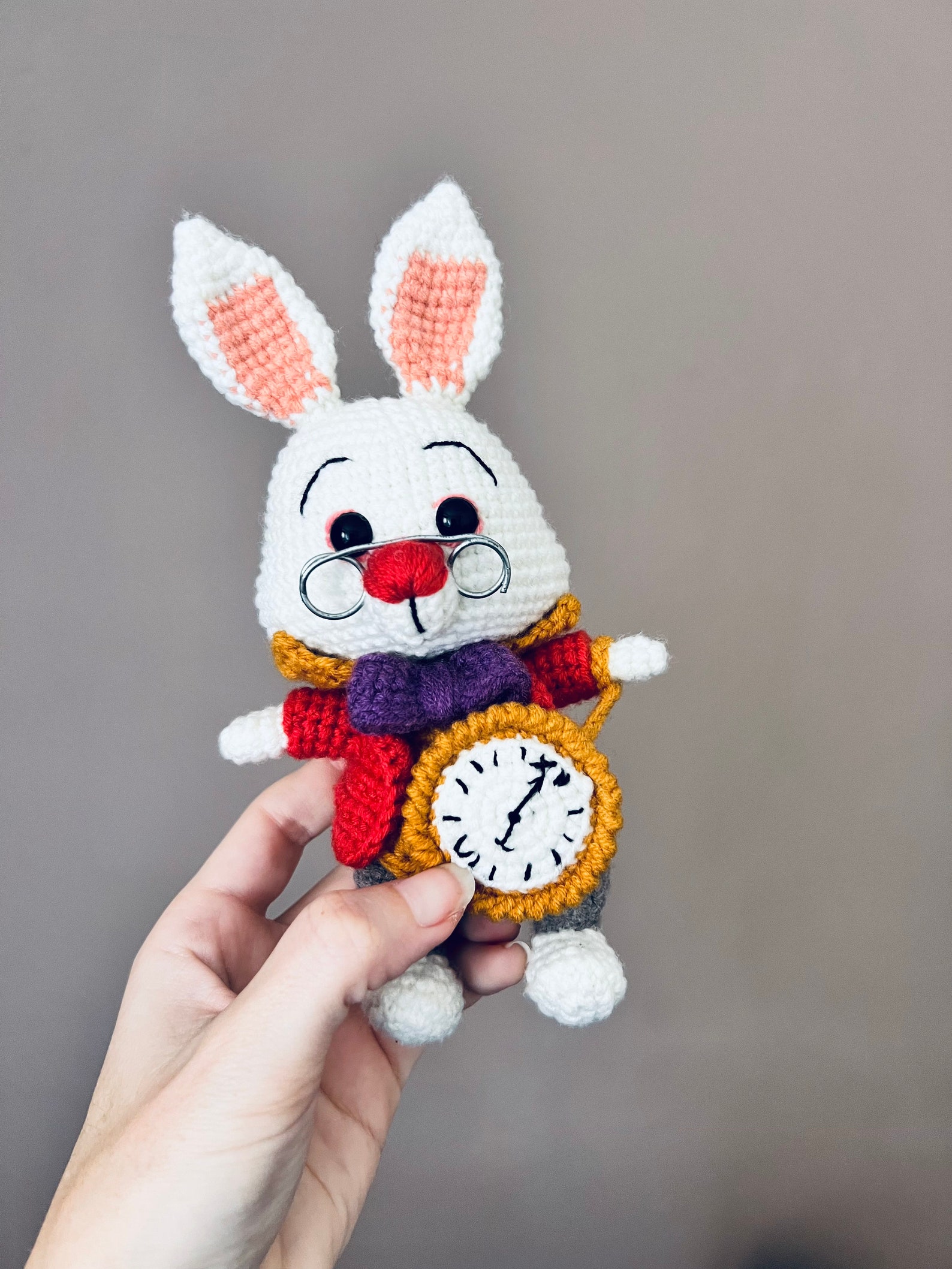 White Rabbit With Pocket Watch PDF Crochet Pattern - Etsy