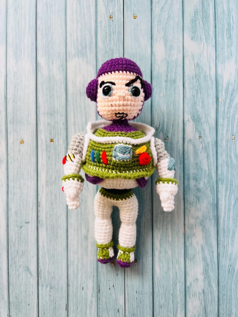 Buzz Character Crochet PDF Pattern - Etsy
