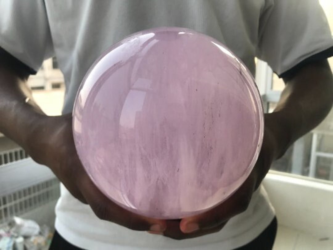 Pink Smelting Stone Crystal Ball Quartz Crystal Gift Random 1pc - Etsy