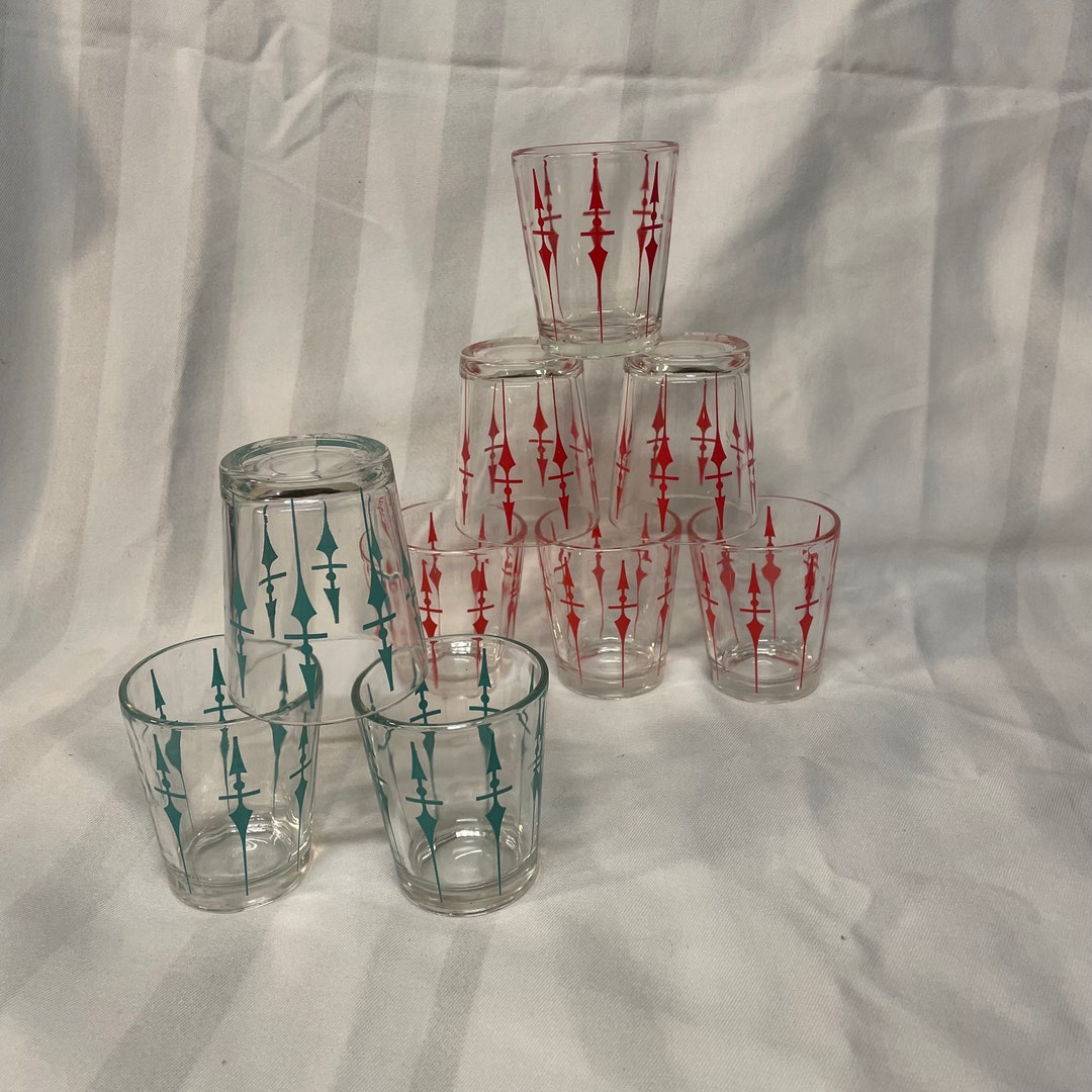 Vintage Sour Cream Glass Spade - Etsy